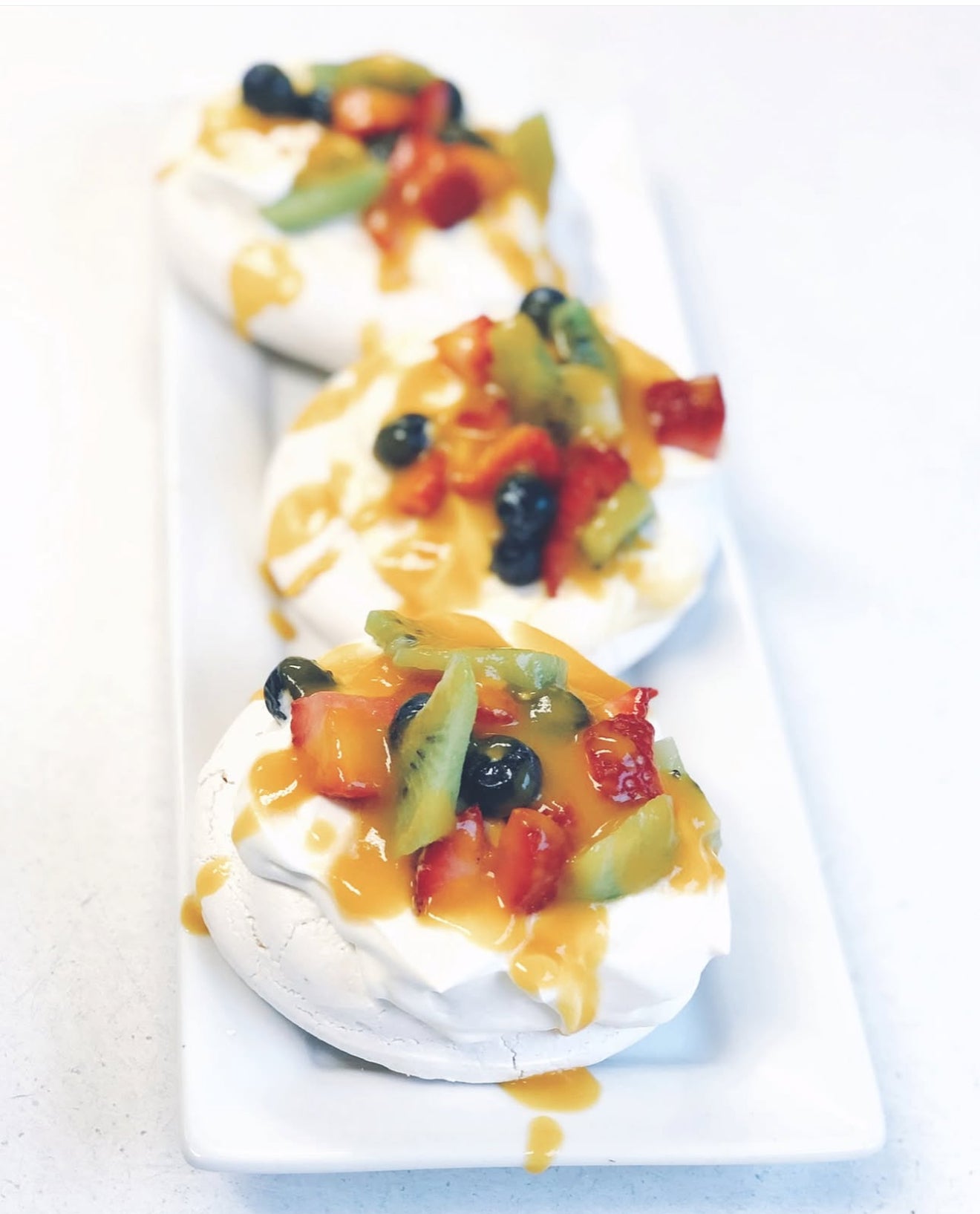 Pavlova | Emmy's Kitchen